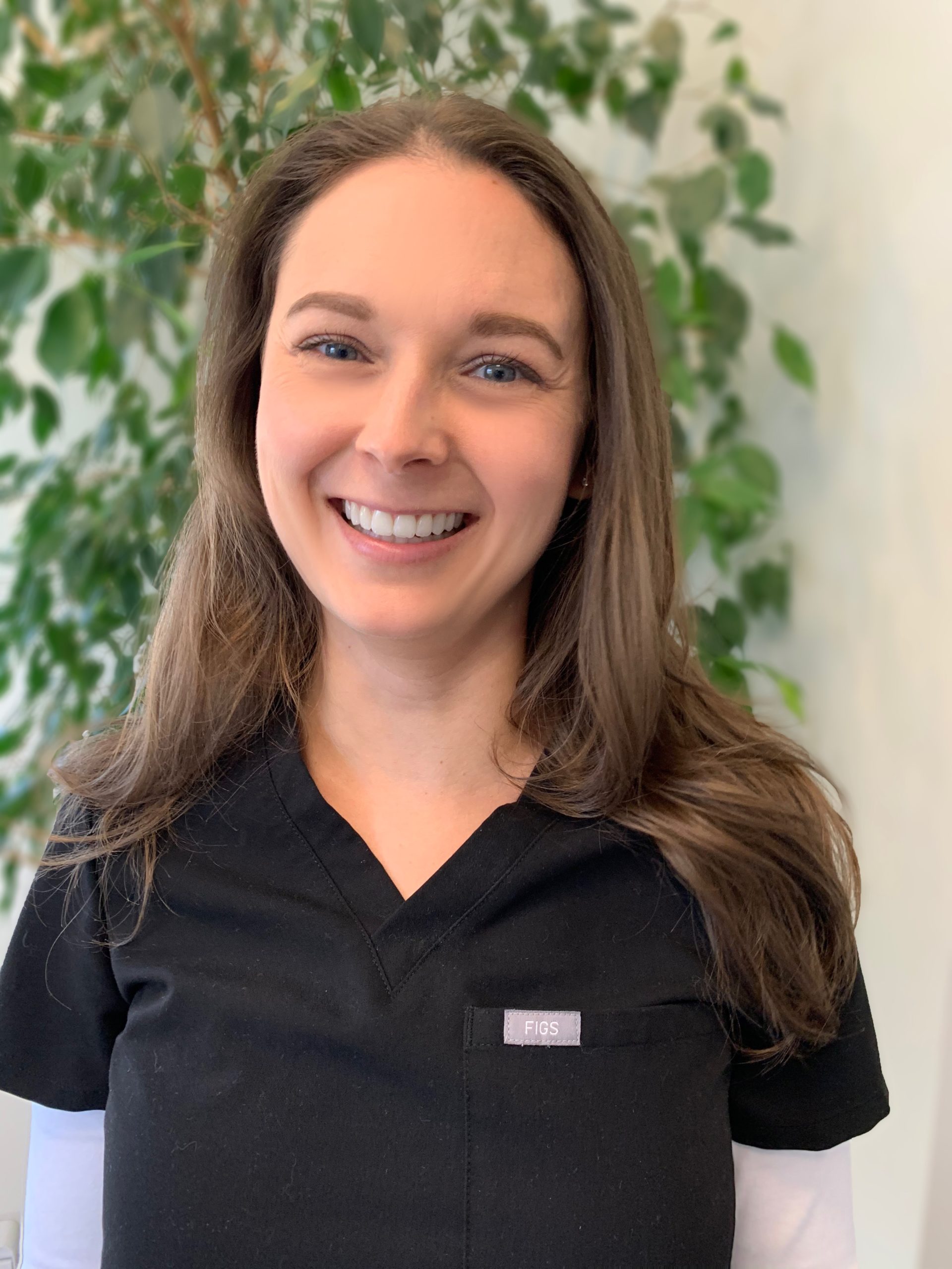 OUR STAFF - ABOUT US | Creating Smiles Dental